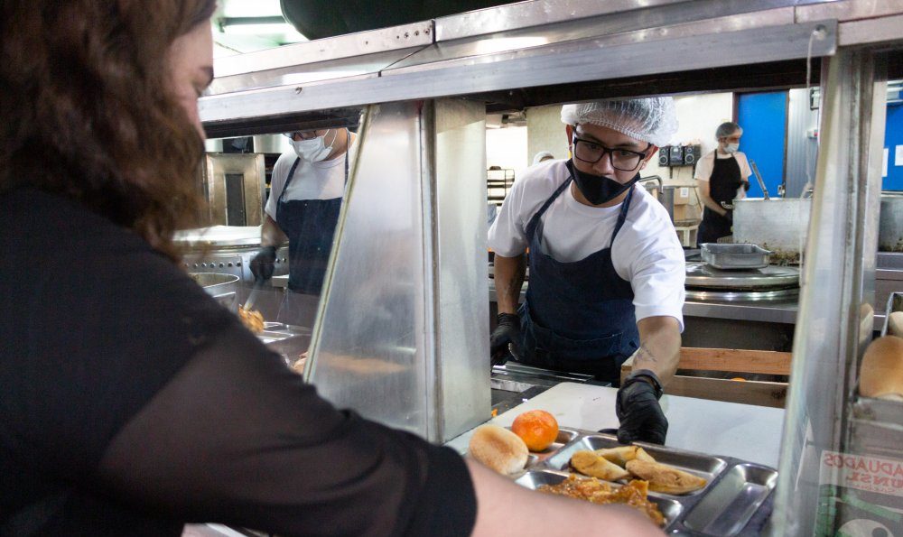 UNSL: El Comedor Universitario vuelve a ofrecer la cena - Todo Un País