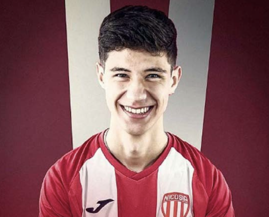 Un merlino hizo su debut en el fútbol italiano - Todo Un País